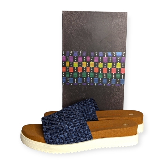 bernie mev. | Shoes | Bernie Mev Slide Sandals Shoes Woven Capri Style ...
